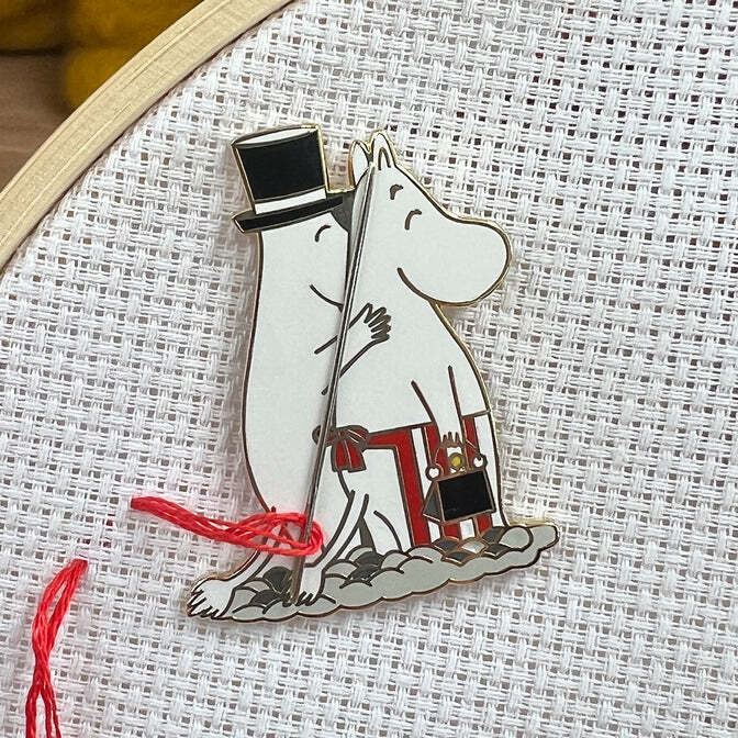 Moomin Needle Minder (Moominmama & Moominpapa) | Stitchtastic