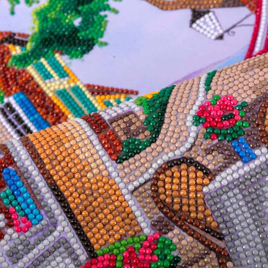 Holiday Town - Crystal Art 35x45cm Scroll Kit | Stitchtastic
